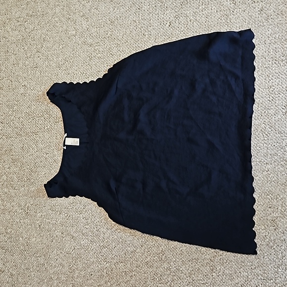 H&M | Tops | Scalloped Edge Tank Top | Poshmark